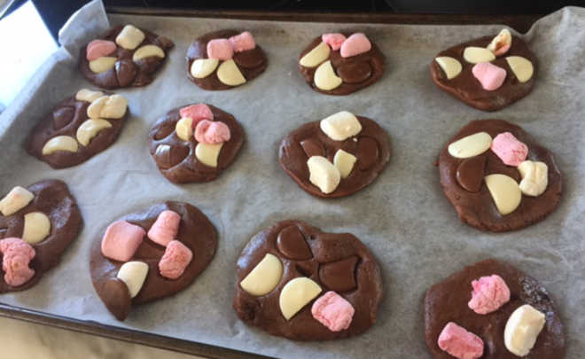 Midnight feast cookies - Starts at 60