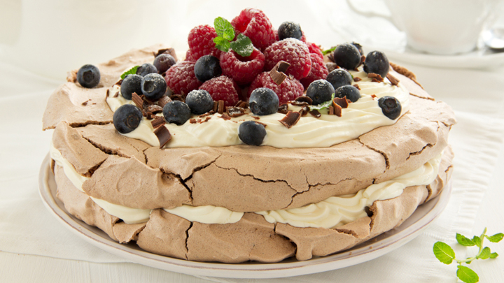 Super delicious, chocolate Nutella pavlova - Starts at 60