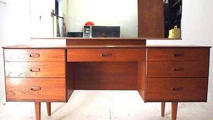 How to revamp your old dressing table for under $30 - Starts at 60