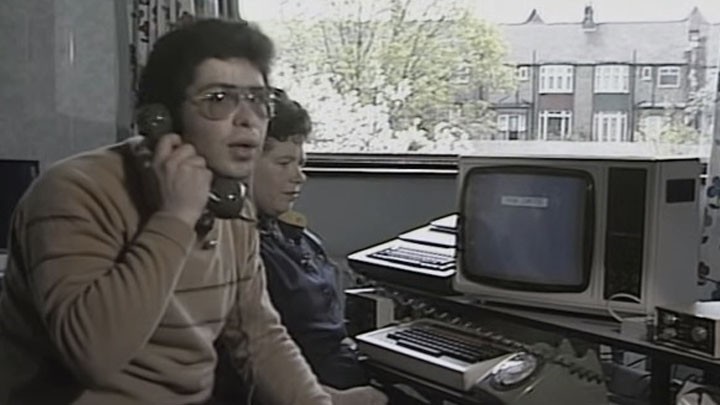 How to send an email (in 1984) - Starts at 60