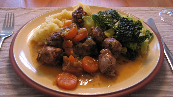 Sausage stew - Starts at 60