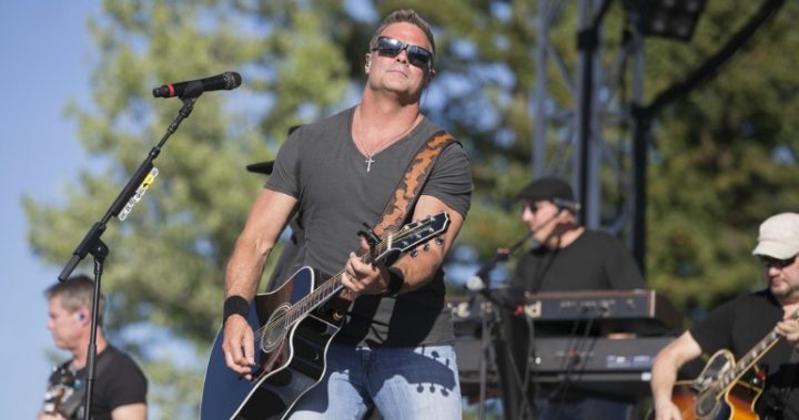 Country singer Troy Gentry killed in helicopter crash - Starts at 60