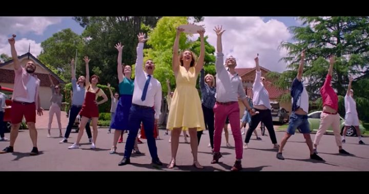 New Australia Day lamb ad tackles PC madness with song - Starts at 60