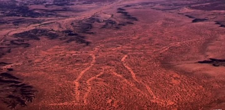 Dick Smith offers reward for information on Marree Man - Starts at 60