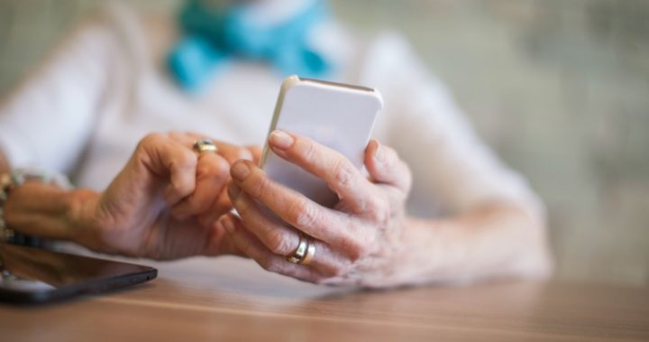 Mobile phone use linked to cancer: Study - Starts at 60