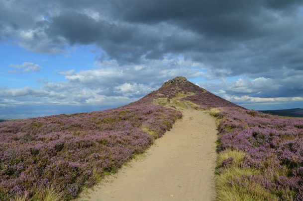 Emergency rescue teams deployed to save ‘idiot’ hikers - Starts at 60