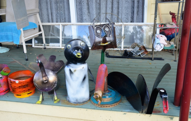 How one woman solved a family inheritance squabble - Starts at 60