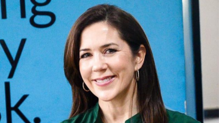 Beautiful Princess Mary glows in green during visit to Ethiopia ...