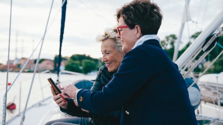 Impress the grandkids! A handy guide to the most common text-speak ...