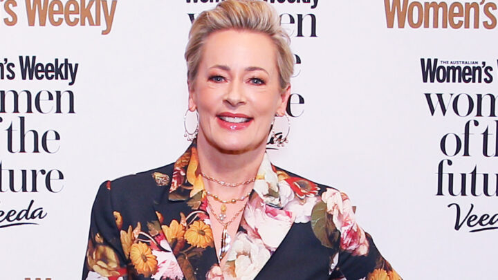 Amanda Keller ups the fashion ante in eye-catching floral suit - Starts ...