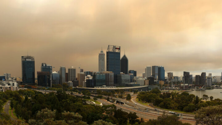 More than 30 homes destroyed, emergency warnings issued for Perth ...