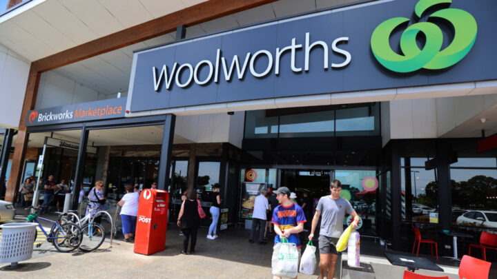 Cash is king! Woolies cancels card-only stores trial after public ...