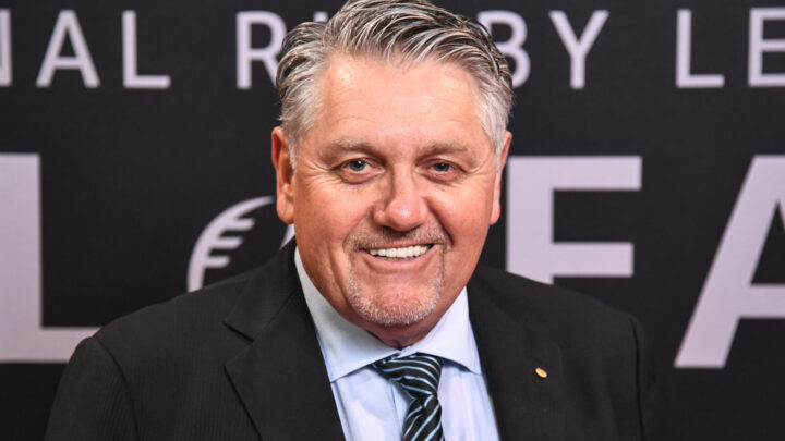 Ray Hadley shows off incredible 18kg weight loss in new photo - Starts ...