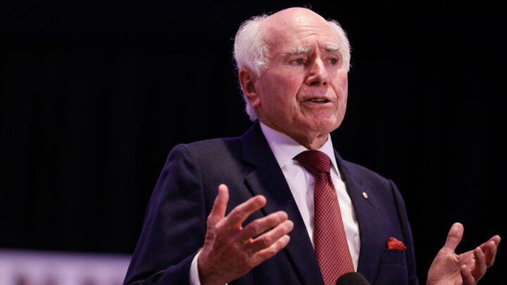 John Howard denies racism issue, says Cronulla riots weren’t racist ...