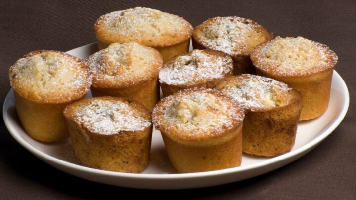 Gluten-free, dairy-free berry friands - Starts at 60