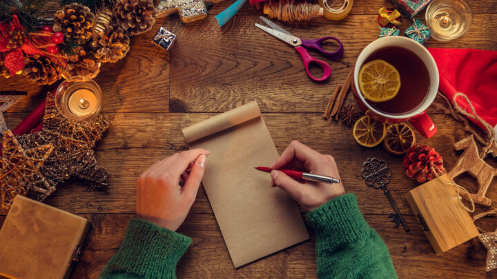 Unlocking holiday magic: Crafting captivating stories from your ...