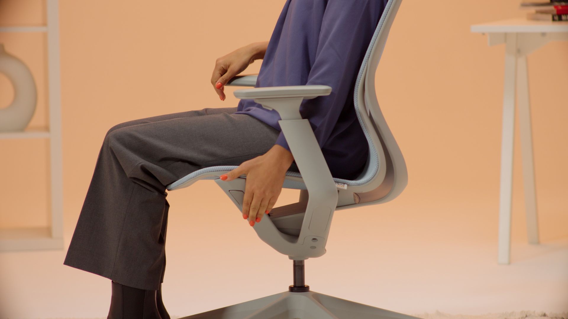 Uncomfortable at your computer? These ergonomic office chairs will have ...
