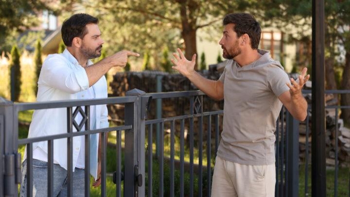 Daily Joke: Two men are arguing - Starts at 60