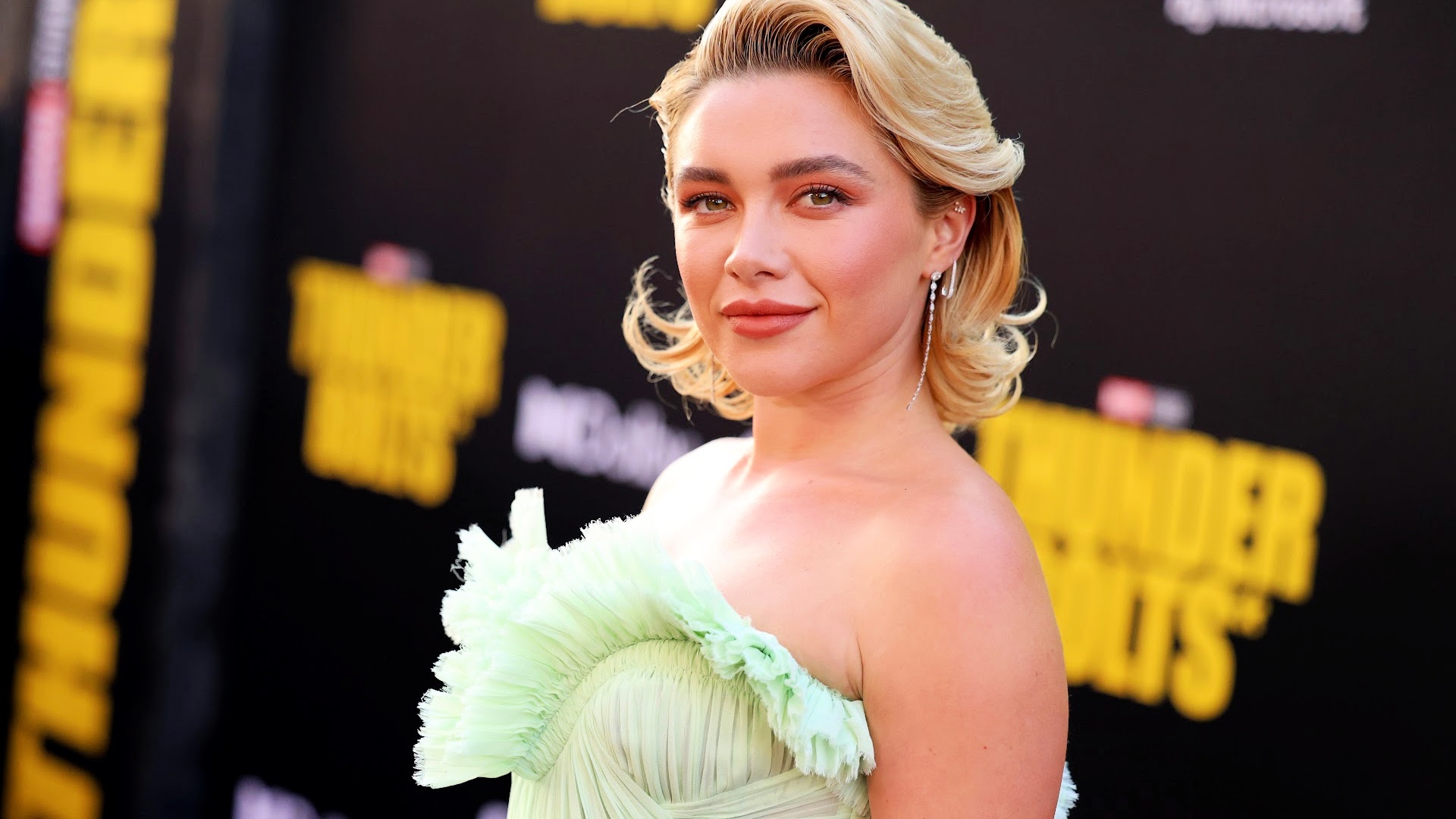 Florence Pugh attends the World Premiere of Marvel Studios ...