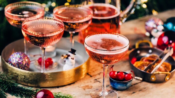 3 classic Christmas Eve drinks to serve this Festive Season - Starts at 60