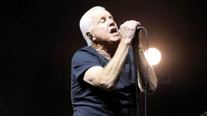 Howzat! Daryl Braithwaite announces shock retirement - Starts at 60