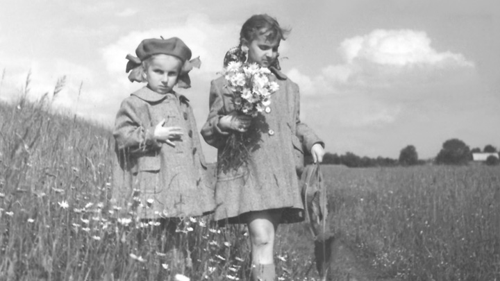 The two sisters chronicle - Starts at 60